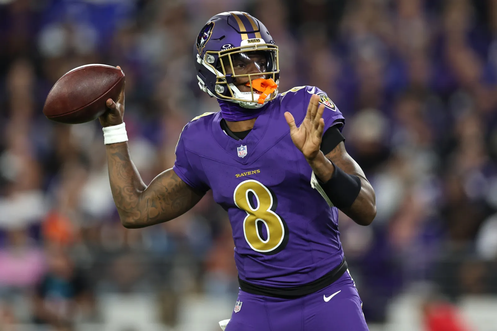 NFL: Lamar Jackson pode se tornar o quarterback mais bem pago da liga ...